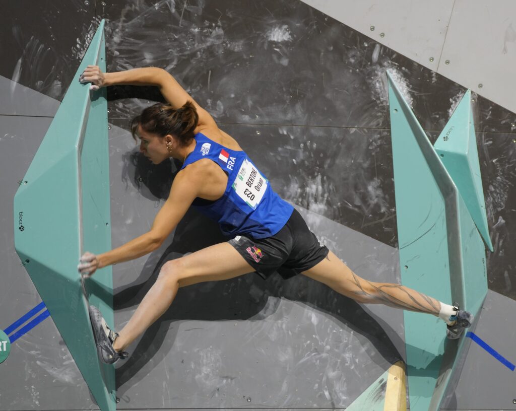 Oriane Bertone vice-championne du monde de bloc: une finale à suspense ...